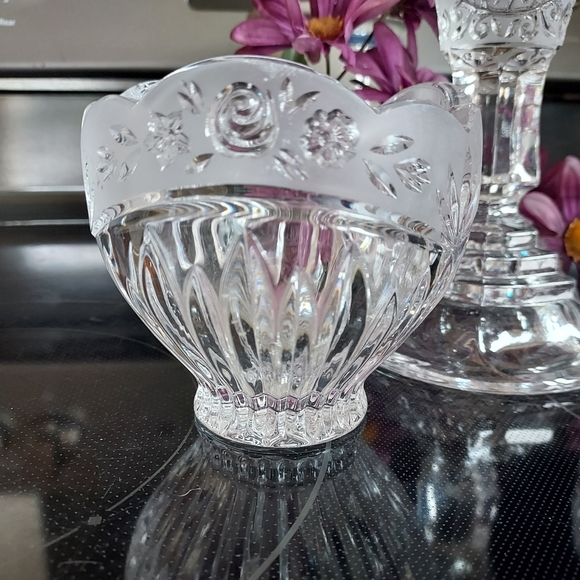 Oneida | Accents | Oneida Crystal Candlestick Holder Vasecandy Dish ...